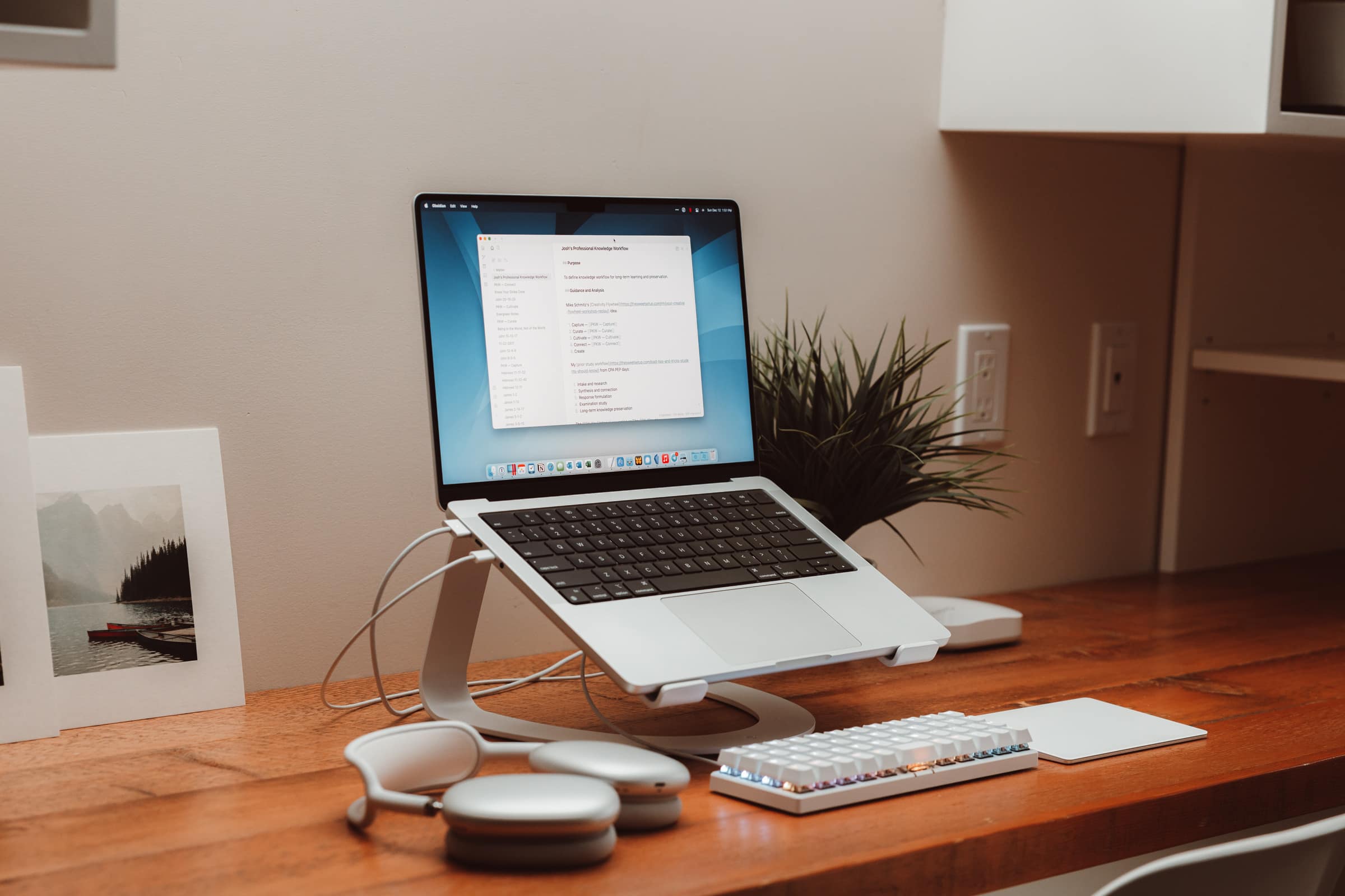 Josh Ginter s 2022 M1 Pro MacBook Pro Accounting Setup The Sweet Setup